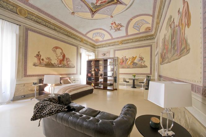 Italian Apartments Inside
