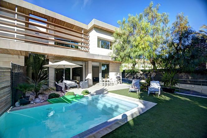 Luxury Villas Sitges - Villa Rentals in Sitges