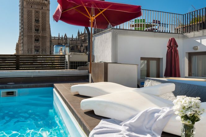 Seville Pool Loft - Seville