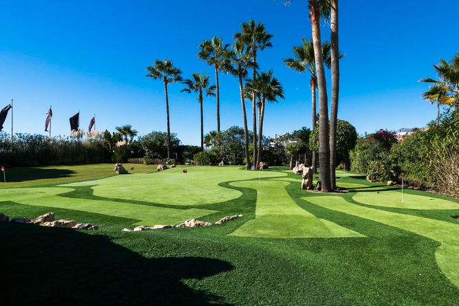 Marbella Beachfront Villa - Marbella