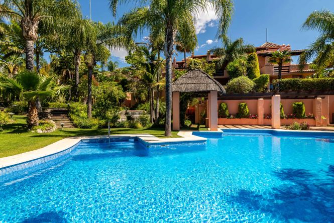 Marbella Holiday Home - Marbella
